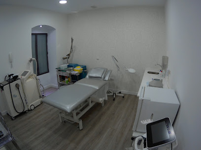 Dra Raya León. Medicina Estética y Cirugía Capilar - Opiniones ...